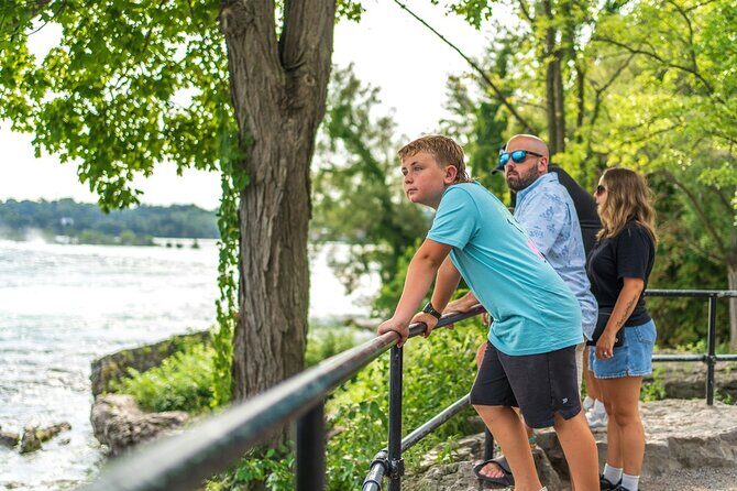Niagara Falls: USA + Canada Tour with Cave, Boat Ride and Lunch - Additional Stops and Highlights