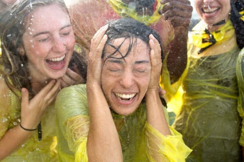 Niagara Falls, USA: Illumination Tour with Maid of the Mist - Guide and Logistics