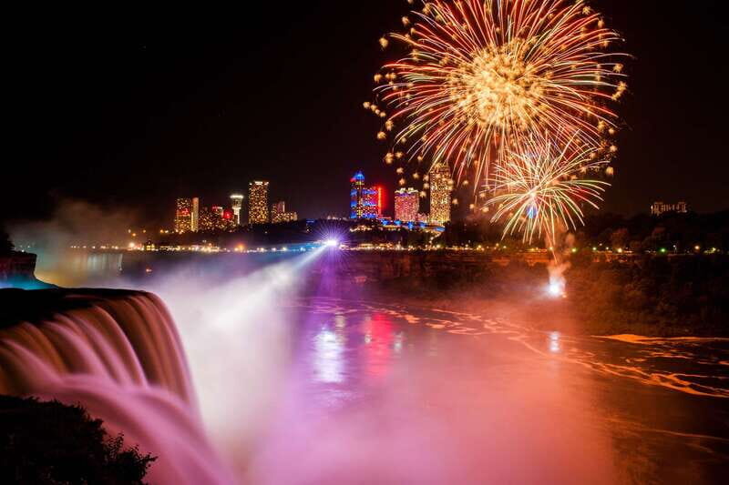 Niagara Falls, USA: Illumination Tour with Maid of the Mist - Starting Point and Transportation