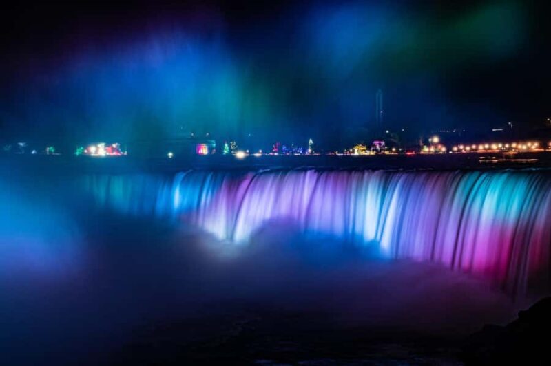 Niagara Falls, USA: Nightlight Experience with Fireworks - Key Points