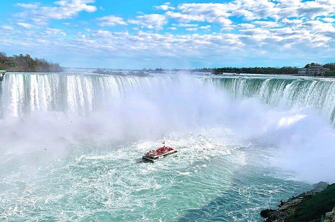 Niagara Falls Walking Tour with Boat Cruise Eco Experience - Practical Details and Considerations