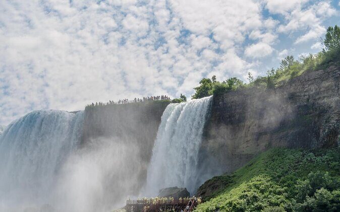 Niagara Falls Winter Wonderland USA Tour (small groups) - Is This Tour Right for You?