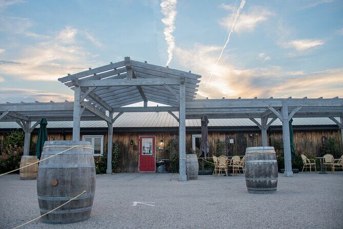 Niagara-on-the-Lake Cycle and Wine-Tasting Tour with Optional Lunch - FAQs
