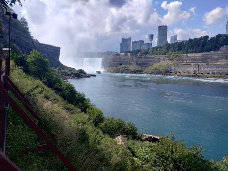 Niagara, USA: Cave of the Winds Adventure Winter Tour - Who Should Consider This Tour?