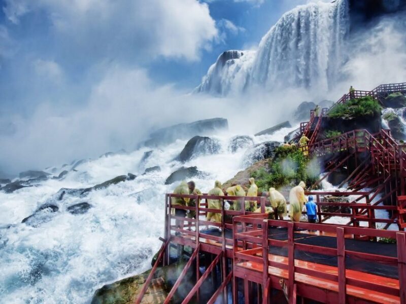 Niagara, USA: Daredevil Walking Tour with Cave of the Winds - Who Should Consider This Tour?