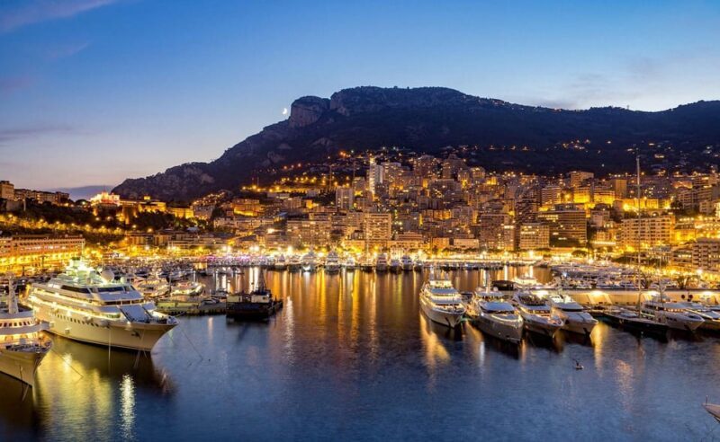 Nice: Formula 1 Track, Monaco, and Monte-Carlo Night Tour - Who Will Love This Experience?