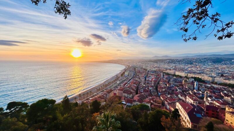 Nice: Guided Walking Tour in English - The Experience from the Travelers Perspective
