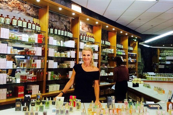 Nice: Italian Market, Eze, and Turbie Tour. - FAQ