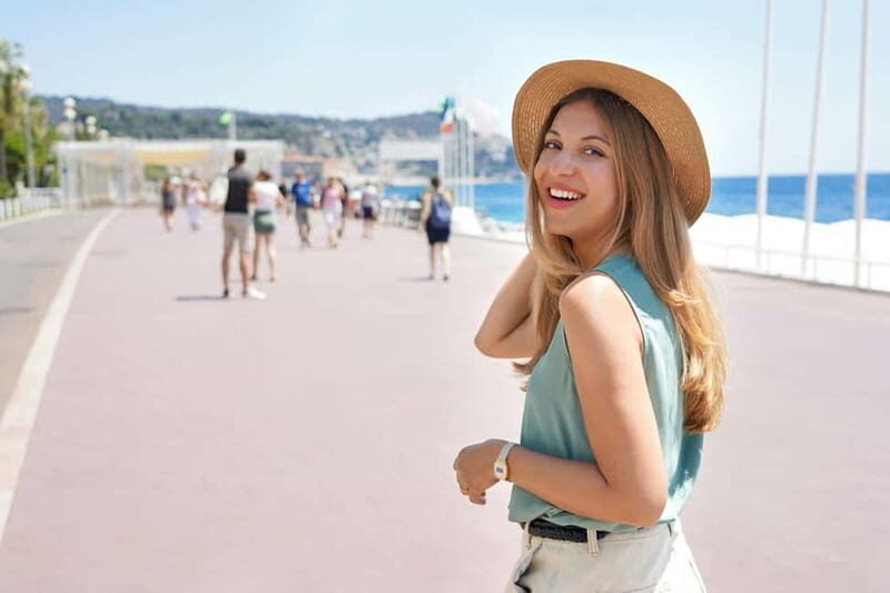 Nice: Old Town Private Walking Tour with Côte d'Azur Cruise - Key Points