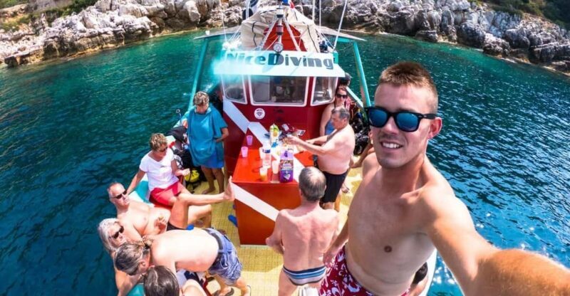 Nice : VIP sea tour with snorkeling & discover scuba - Key Points