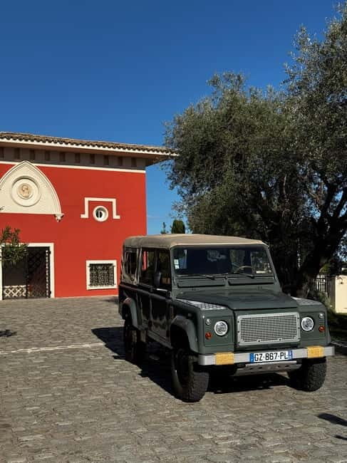 Nice : Wine Tasting in backcountry in Defender - Who Will Love This Tour?
