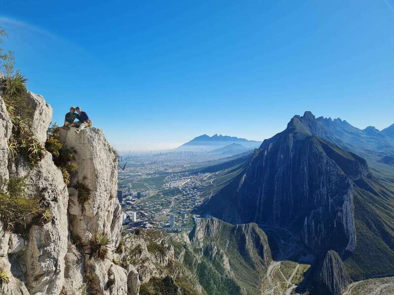 Nido de Aguiluchos: Hiking, rappel and breathtaking photos - Reaching the Summit: Panoramic Views and Photo Opportunities