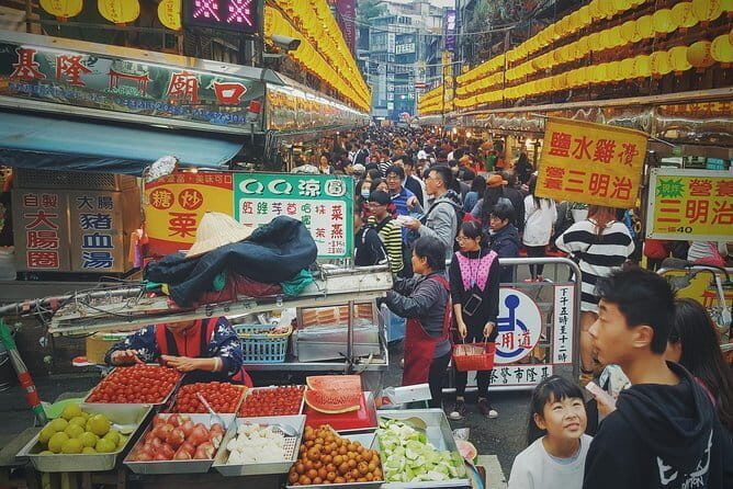 Night Market Food Tour in Keelung - The Itinerary in Detail