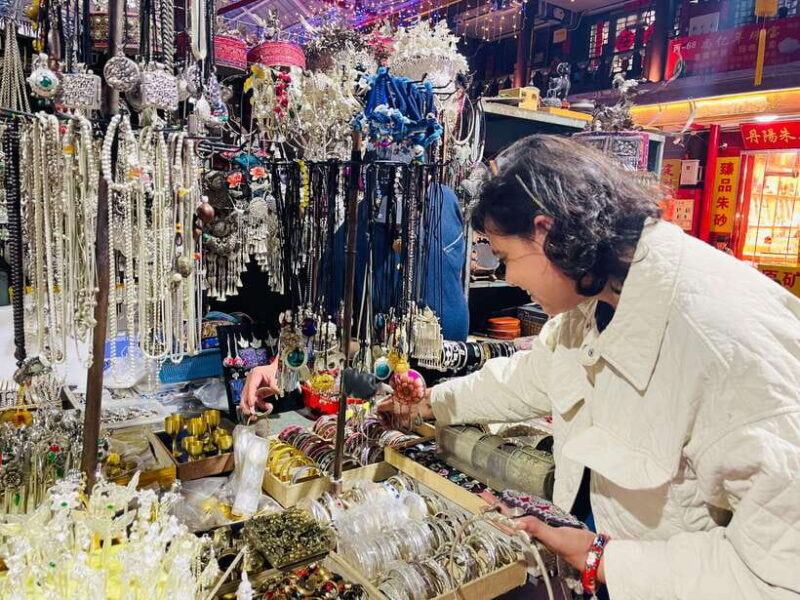 Night Market Haggling Adventure with an English Guide! - What’s Included & What’s Not