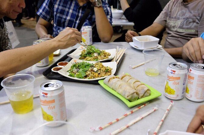 Night out with 6 Food Tastings, Spectra & Garden Rhapsody Shows - Discovering Singapores Nightlife: A Deep Dive