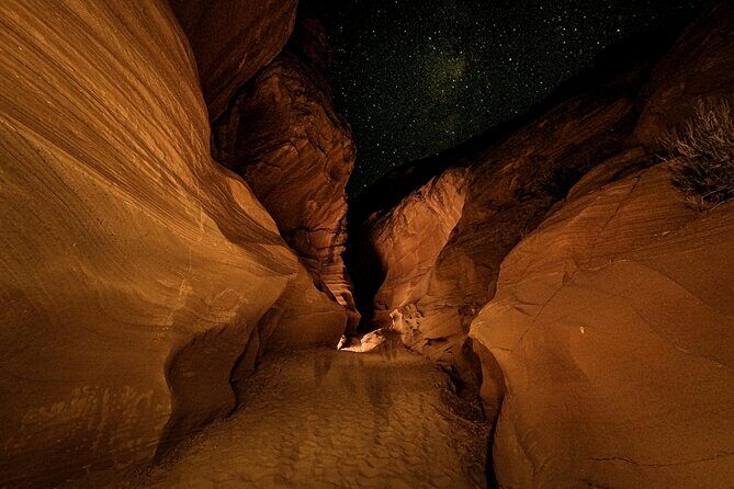 Night Photography Tour in Upper Antelope Canyon - Key Points