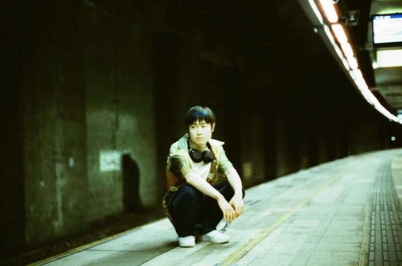 Night Photoshoot in Hong Kong: Cinematic, Moody, Personal - The Experience: An Intimate, Artistic Photo Session