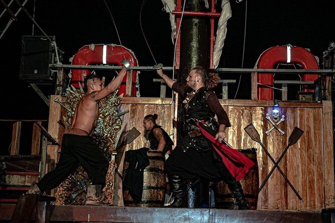 Night Pirate Ship Cruise in Cancún with Show & Lobster Dinner - FAQs