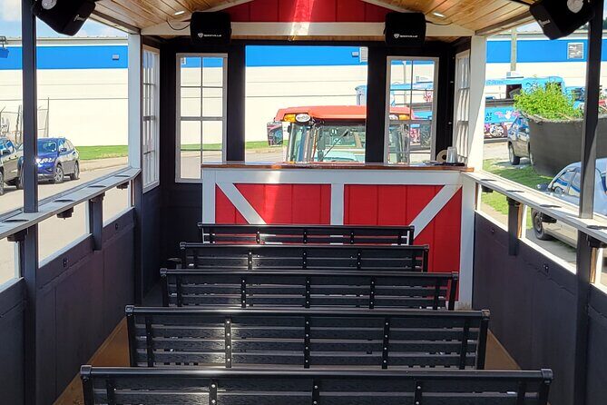 Night-Time Hayride Sightseeing Tractor Tour of Nashville - FAQ