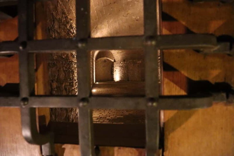 Night-Time Tour Legends and Mysteries of Pamplona - Practical Details & Logistics