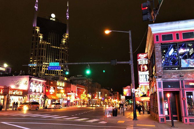 Night Time Trolley Tour of Nashville with Photo Stops - The Itinerary in Detail