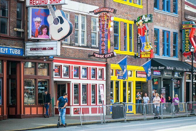 Night Time Trolley Tour of Nashville with Photo Stops - What Do Reviewers Say?