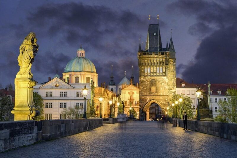 Night tour: Dark Side of Prague with Craft Beer - The Value for Your Budget