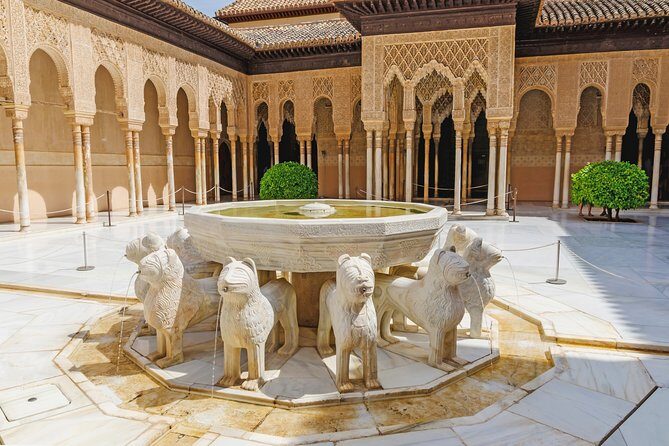 Night tour of the Alhambra and the Nasrid Palaces - The Sum Up