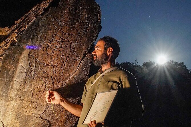 Night Visit to the Engravings of Foz Côa in 4x4 between DOURO and CÔA - Key Points