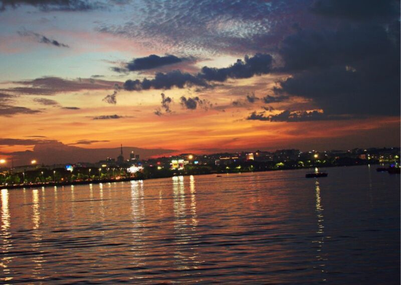 Night Walk Hyderabad (2 Hour Guided Walking Tour) - Experiencing Hyderabad After Dark: A Practical Guide