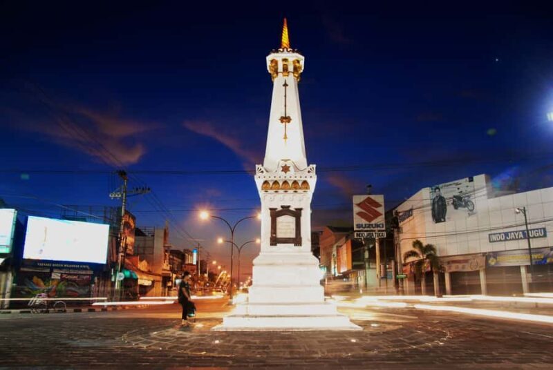 Night Walking Tour of Yogyakarta Cosmological Axis Landmark - A Closer Look at What This Tour Offers