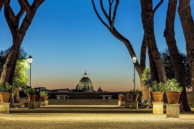 Nightscape Elegance: Rome After Dark with Golf Cart - Who Is This Tour Best Suited For?