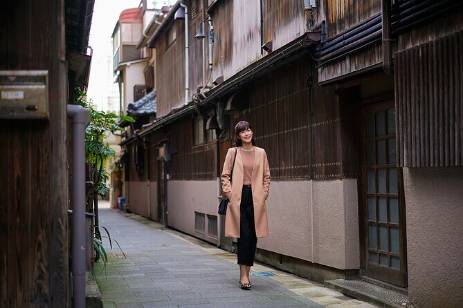 Niigata Full-Day Private Tour with Government-Licensed Guide - FAQs