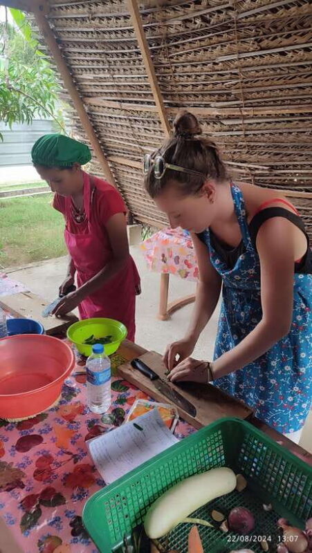 Nilaveli: Sri Lankan Cooking Class with a Local Family - Who Will Love This Experience?