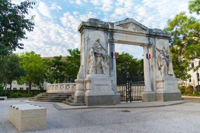 Nîmes: Private Guided Walking Tour - Why This Tour Is a Great Choice