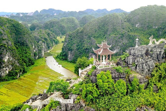 Ninh Binh 2 days 1night: Hoalu,Mua Cave, Tamcoc,Bai Dinh,Trang An - Starting the Journey: Convenient Pickups and Early Starts