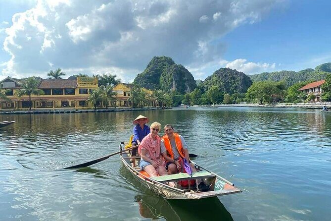Ninh Binh 2 Days Luxury Limousine Small Group Option 3 Star - Who is this tour best suited for?