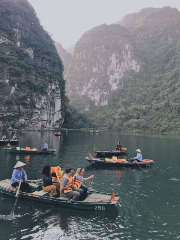 Ninh Binh : Bai Dinh Pagoda, Trang An, and Mua Cave Tour - What to Expect: An In-Depth Look at the Day