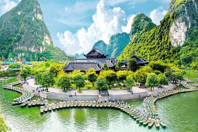 Ninh Binh Bai Dinh Trang An Mua Cave 1 Day Tour from Hanoi - A Day in Ninh Binh: What to Expect