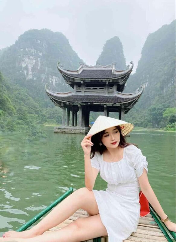 Ninh Binh Day Luxury Trip with Boat Ride and Temple/Pagoda - Key Points