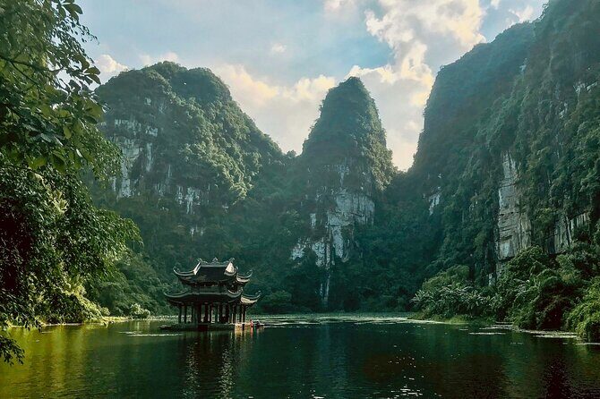 Ninh Binh Day Tour from Hanoi: Hoa Lu Trang An and Mua Caves - Key Points
