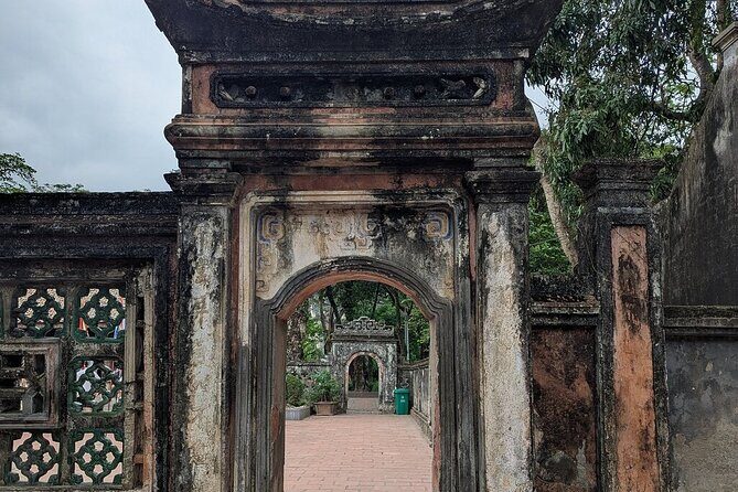 Ninh Binh Day Tour Hanoi Hoa Lu Tam Coc and Mua Cave - Exploring Hanoi’s Gateway to Rural Vietnam