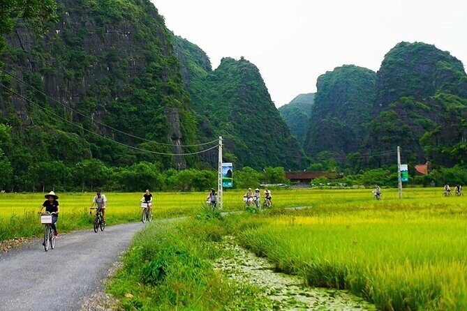 Ninh Binh Day Tour Tam Coc Mua Cave Hoa Lu Buffet Lunch Limousine - FAQs
