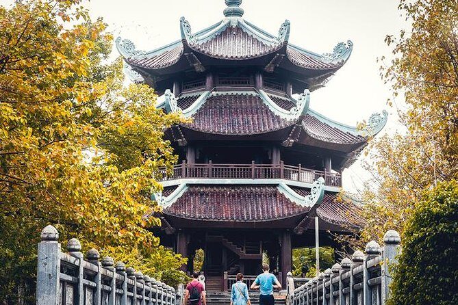 Ninh Binh day trip: Bai Dinh Pagoda - Trang An boat trip - Mua Cave view point - FAQ