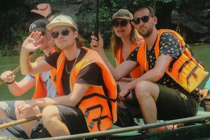 Ninh Binh: Explore Bai Dinh Pagoda, Trang An & Mua Cave Views - Lunch: Tasting Local Flavors