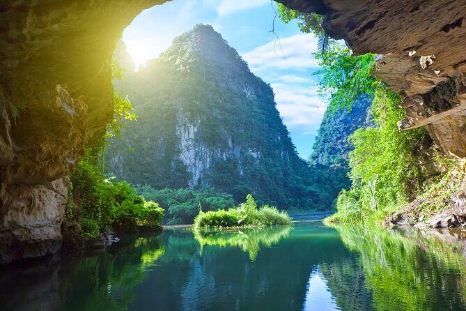 Ninh Binh Full-Day Tour From Hanoi to Hoa Lu & Tam Coc - In-Depth Breakdown of the Tour