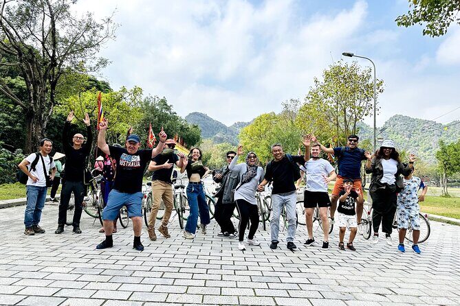 Ninh Binh Full Day Tour from Hanoi to Hoa Lu, Trang An & Mua Cave - Starting Early from Hanoi