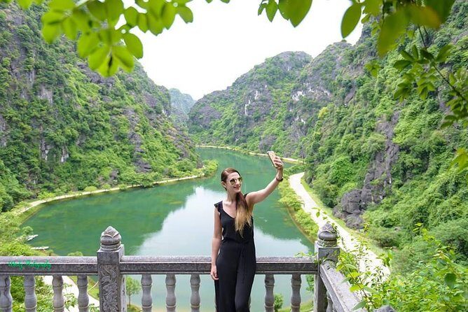 Ninh Binh full day tour: Hoa Lu - Tuyet Tinh Coc - Trang An - FAQ