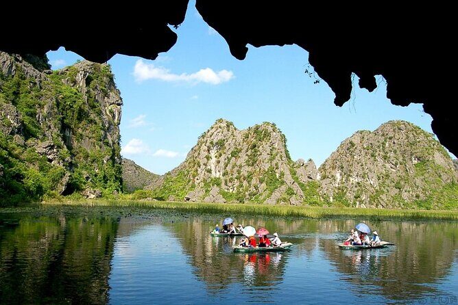 Ninh Binh Full-Day Trip: Hoa Lu -Tam Coc By Limousin Bus - Detailed Breakdown of the Itinerary