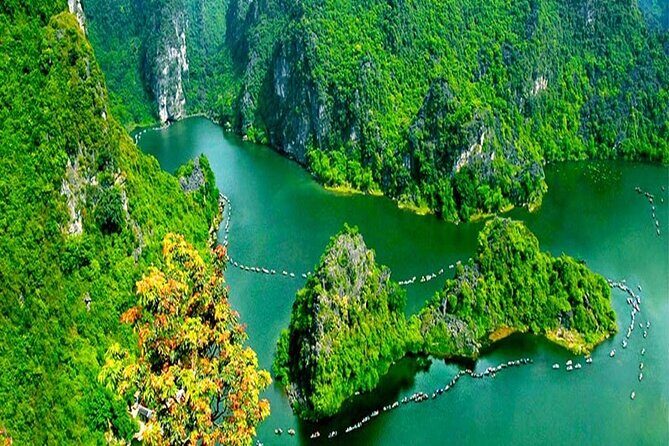 Ninh Binh Full-Day Trip to Trang An Mua Cave Hoa Lu Buffet Lunch - Who Should Consider This Tour?